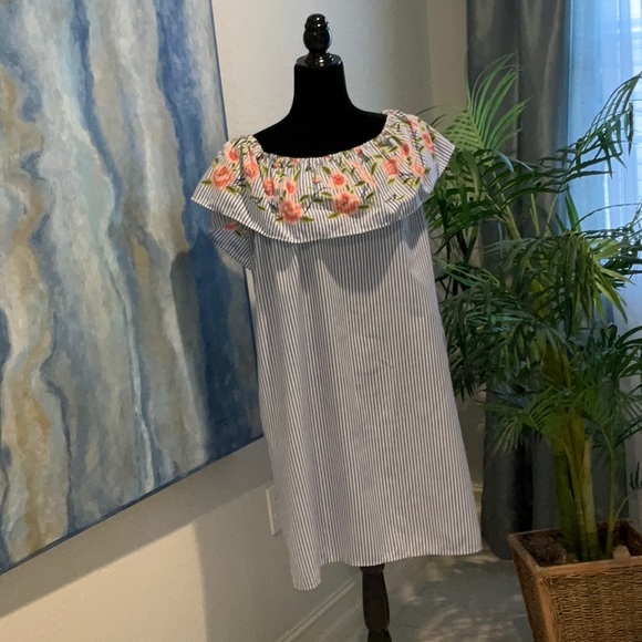 Emma & Michele | Dresses | Emma Michelle Spring Dress | Poshmark
